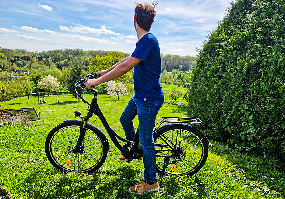 Top 4 Budget-Friendly Electric Bikes for Commuting in the UK | iScooter
